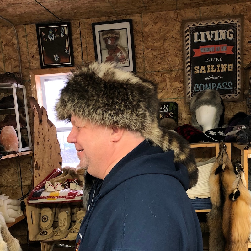 Coonskin Hat - Etsy