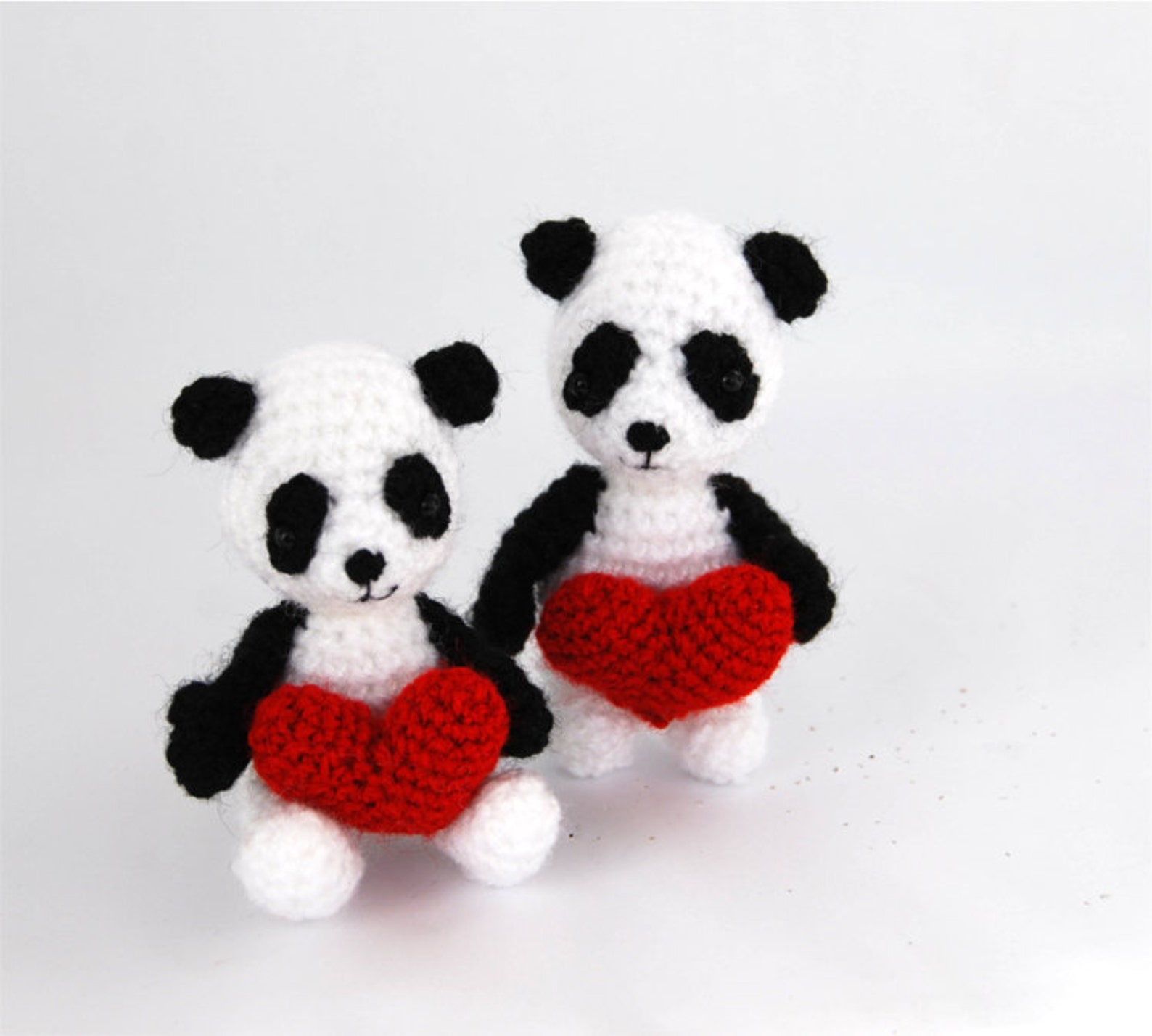 Crochet PANDA Bear, Amigurumi Tiny Panda, White Black Small Animal ...