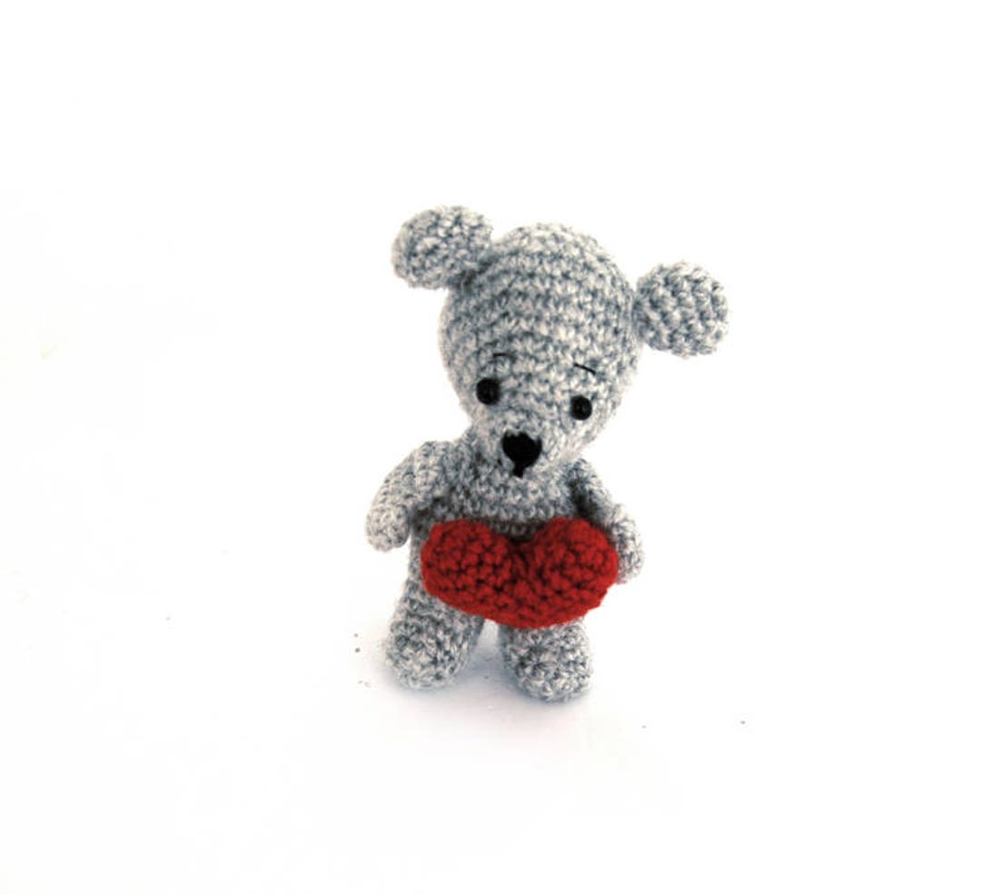 Mini MOUSE With Heart Love You Miniature Crochet Mouse Doll - Etsy