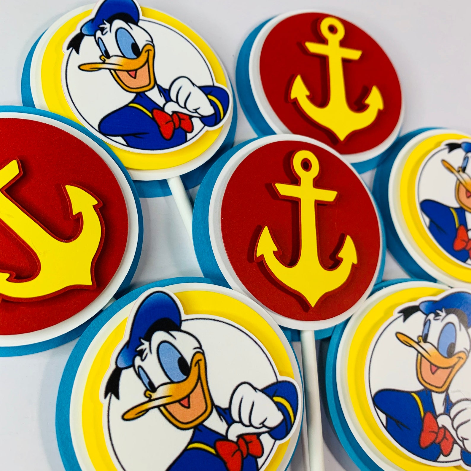 Donald Duck Cupcake Toppers, Donald Duck Party Decorations, Mickey ...