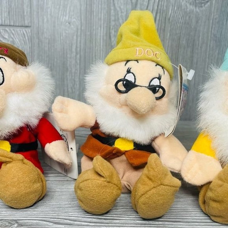 Disney 3 of the 7 Dwarfs From Snow White Dwarf Plushies Bashful ...