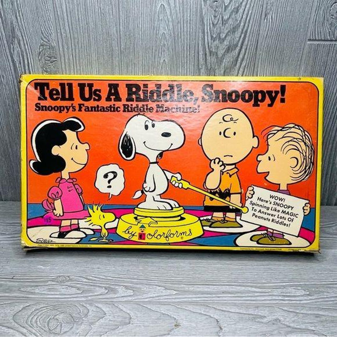 Vintage Peanuts Tell Us a Riddle Snoopy Snoopy‘s Fantastic Riddle ...