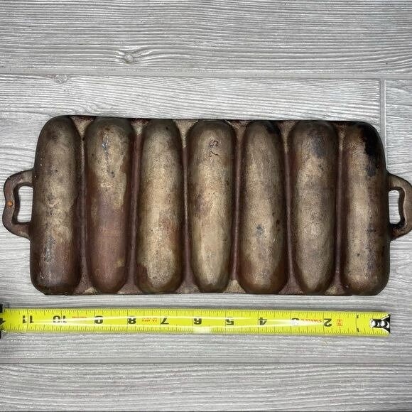 Vintage Cast Iron Corn , Cornbread Baking Pan Cook Wear Kitchen - Etsy