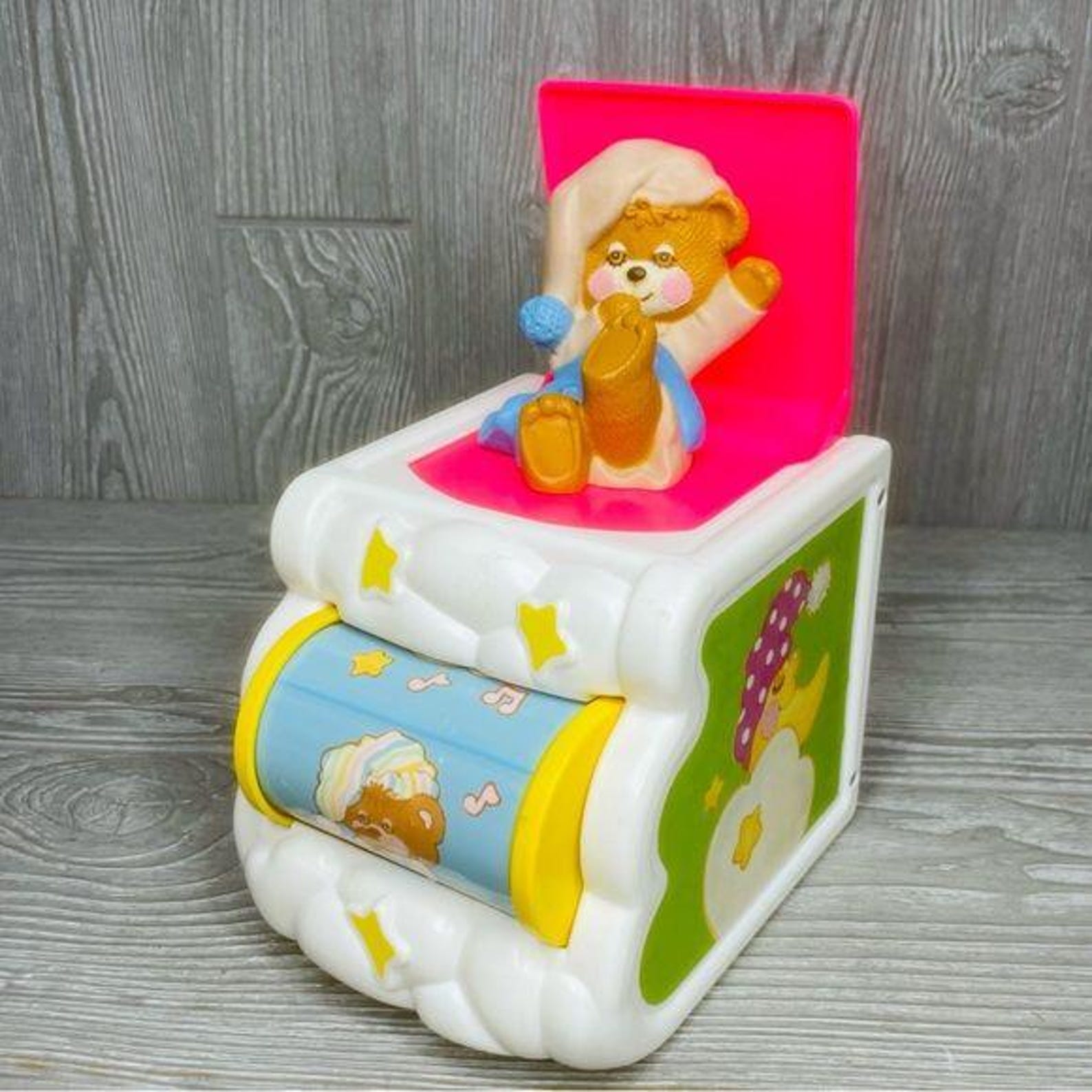 Vintage Fisher Price Teddy Beddy Bear Jack in the Box Musical Baby Toy ...