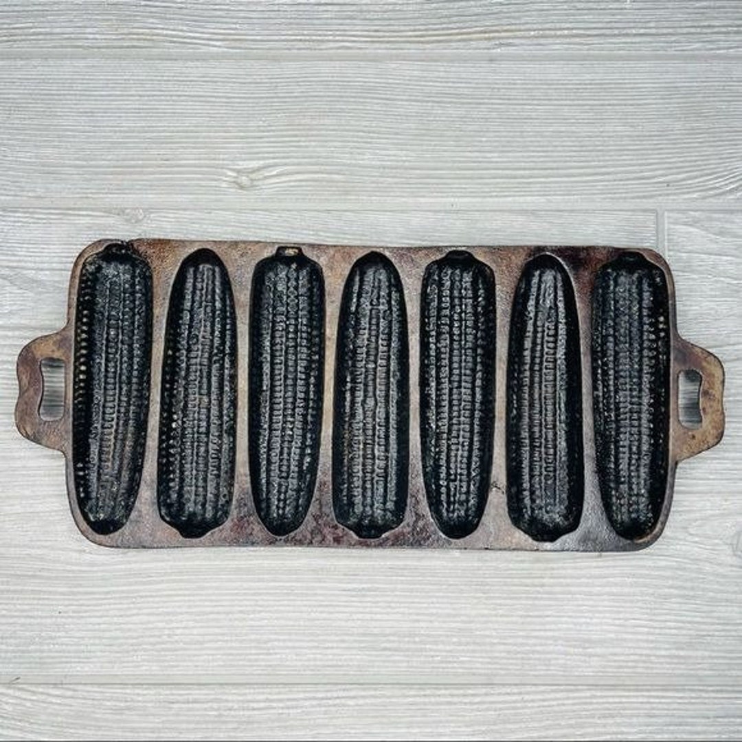 Vintage Cast Iron Corn , Cornbread Baking Pan Cook Wear Kitchen - Etsy