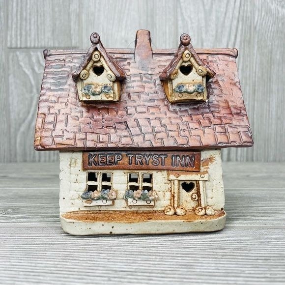 Vintage Windy Meadows Pottery “ Keep Tryst Inn “ House Figurine ...
