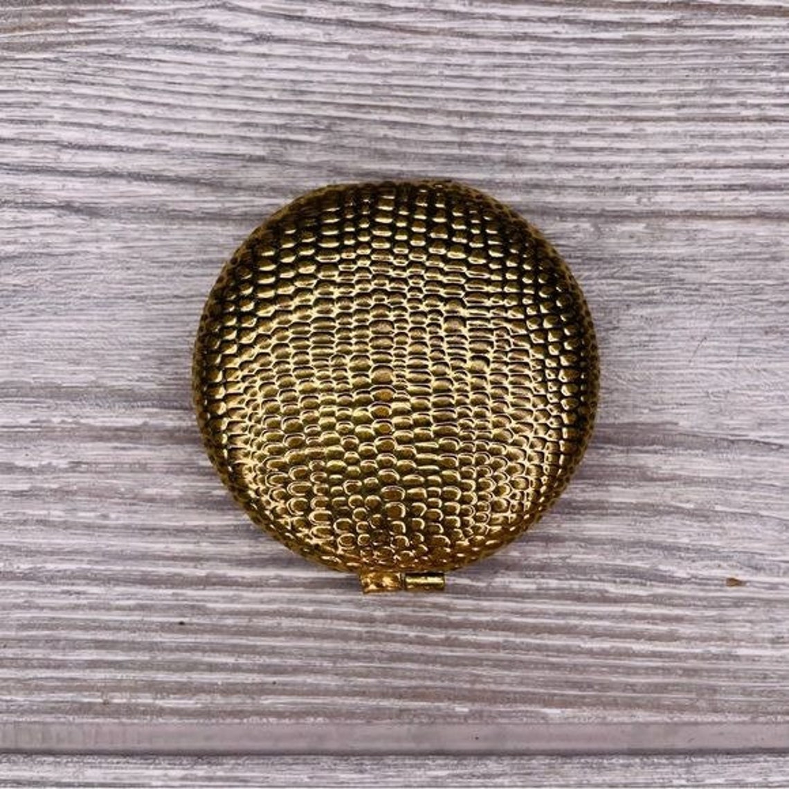 Vintage Revlon Compact 2” Pressed Powder Touch and Glow Translucent ...