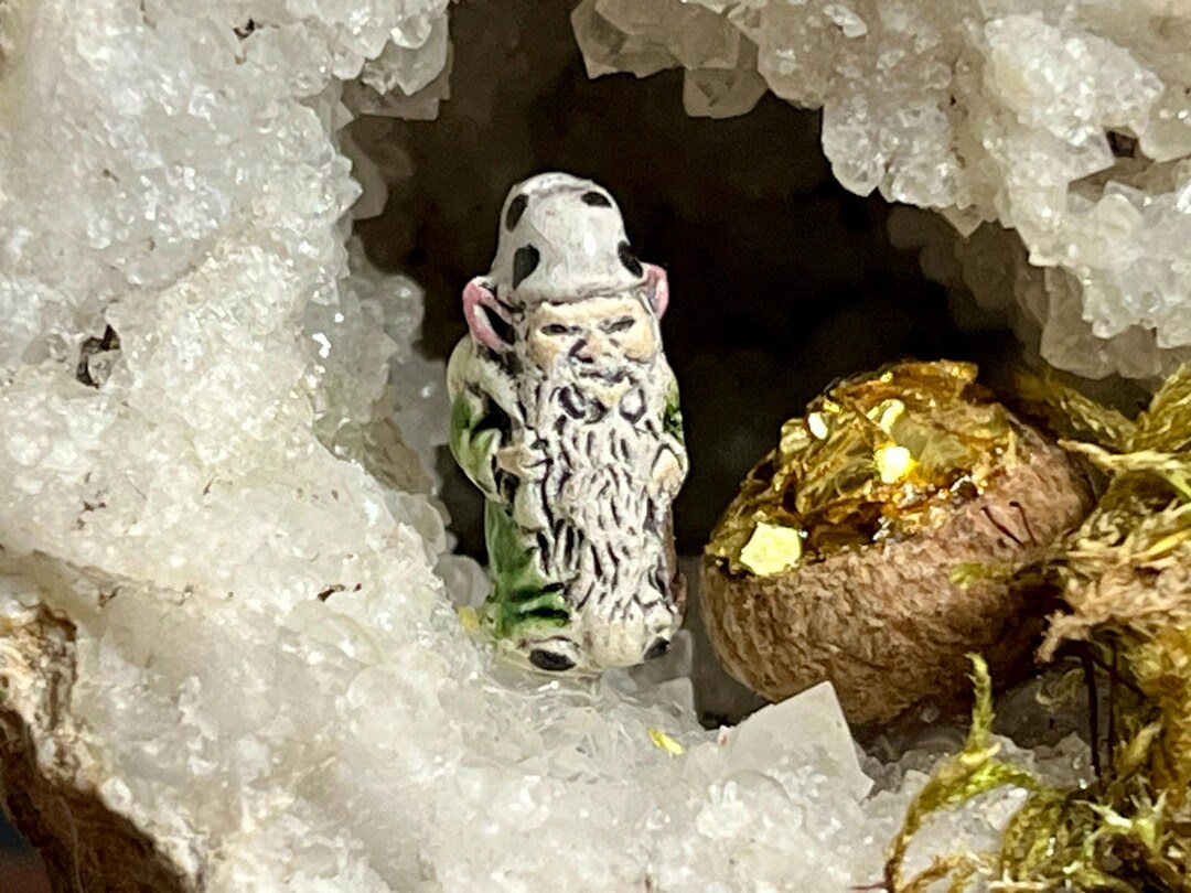 Geode Gnome Diorama, Gnome Crystal Cave Fairy Garden, Real Crystal ...