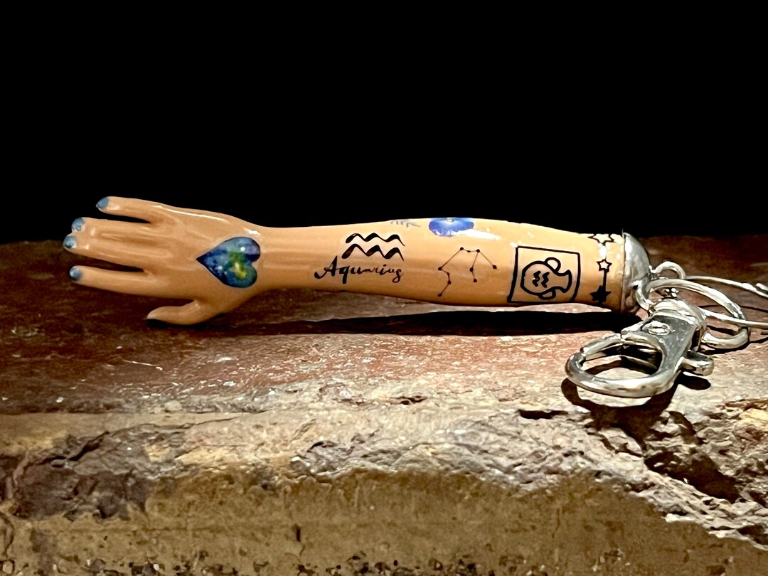 Aquarius Zodiac Key Chain, Artsy Tattoos, Tattoo Artist Gifts, Aquarius ...