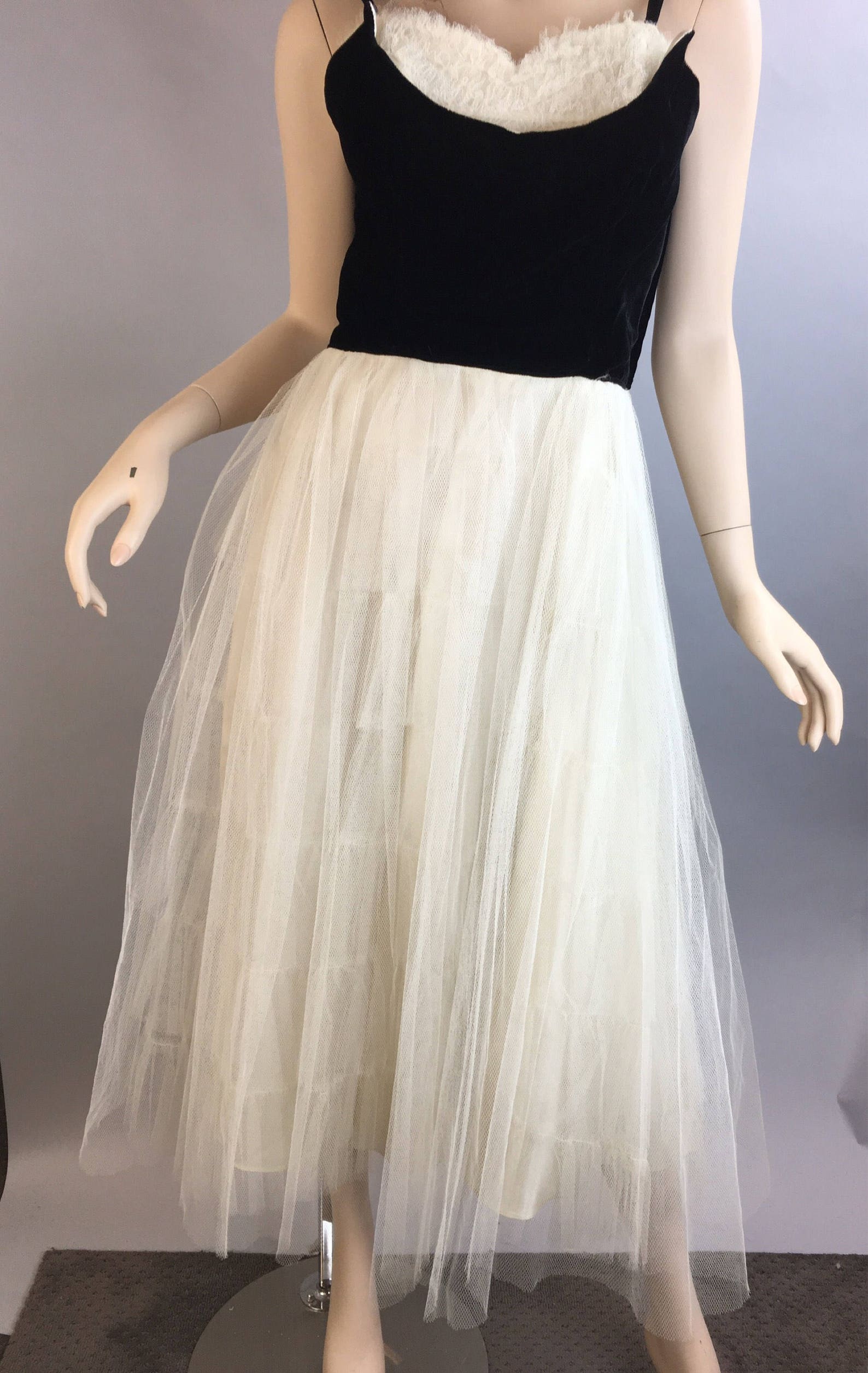 Vintage 50s Dress // Velvet and Crinoline Dress// Mad Men Dress (F1) - Etsy