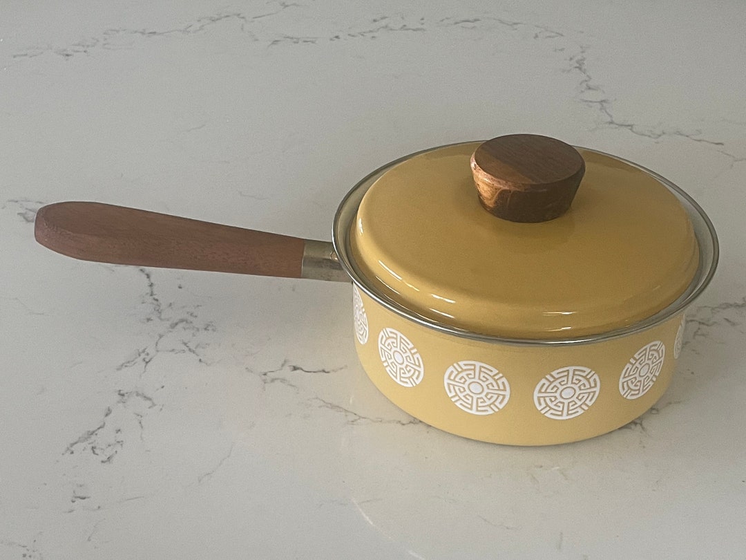 1960s Mustard Colored Enamel Cookware With Lid Aztec Design Clean Used ...