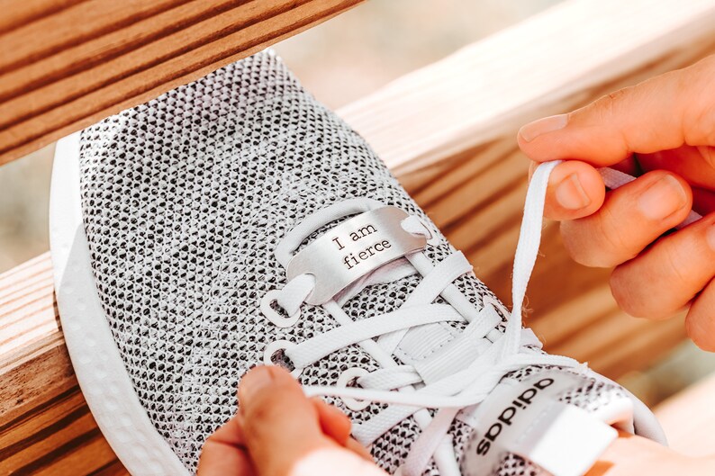 Personalized Shoe Tags Gift for Runners Marathons - Etsy