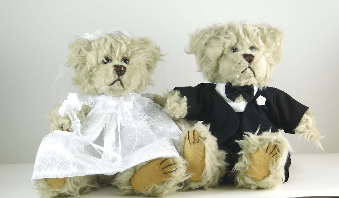 Wedding Bears: Plush Bride and Groom, Newlywed Gift - Etsy