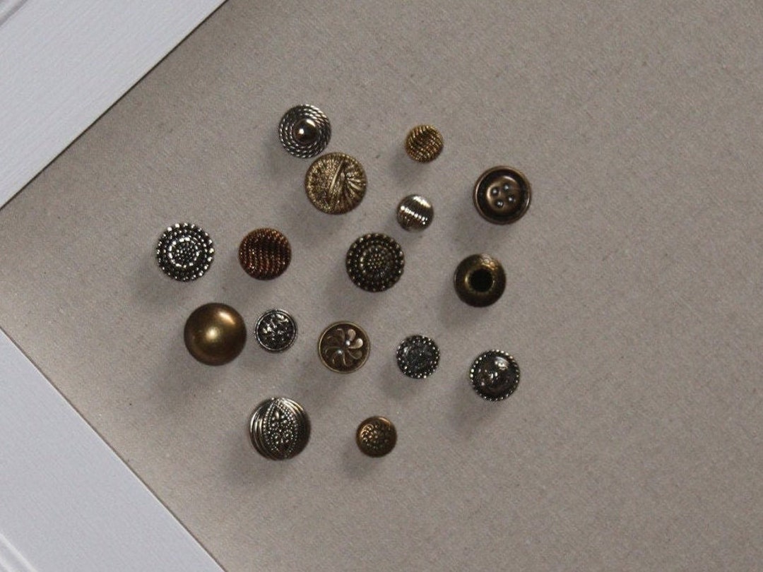 MAGNETS or PUSH PINS Vintage Style Button Magnets or Push Pins ...