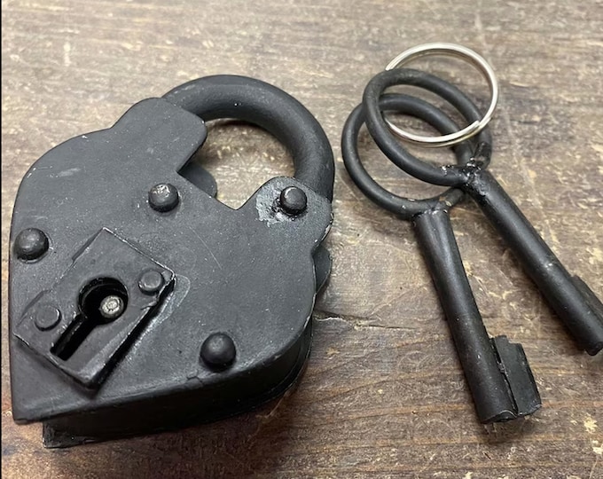 Antique Iron Cabinet Lock Old Victorian Drawer Lock Chest Box Lock ...