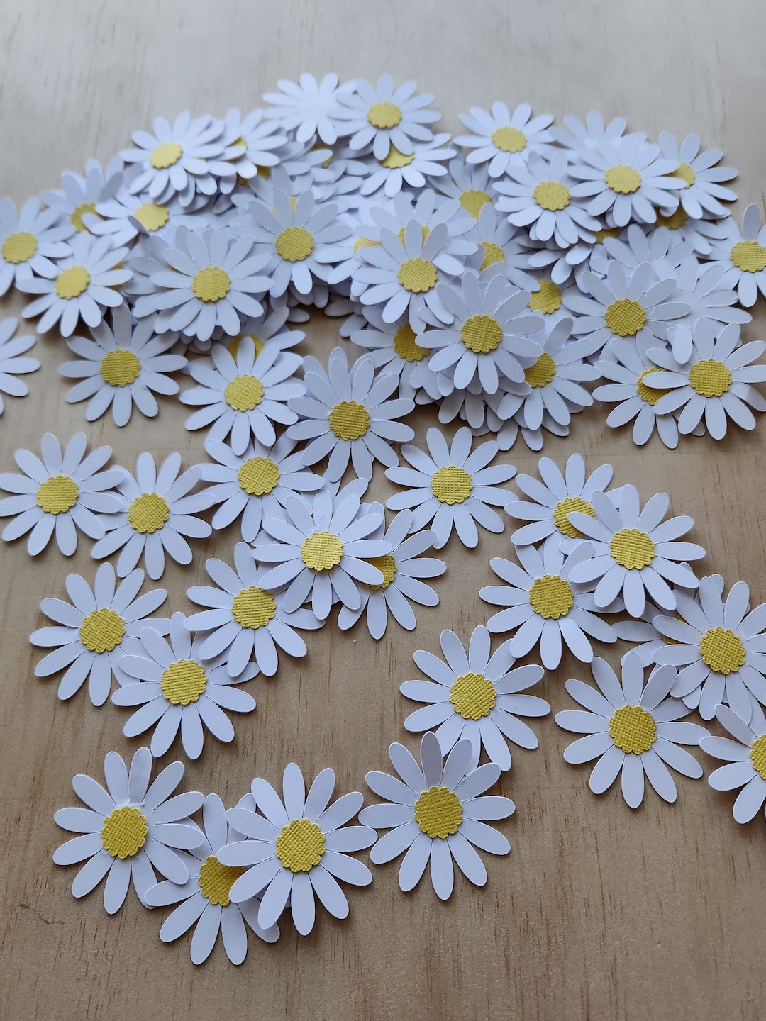 Daisy Confetti- Daisy Flower Party Confetti- Handcrafted Daisy Confetti ...