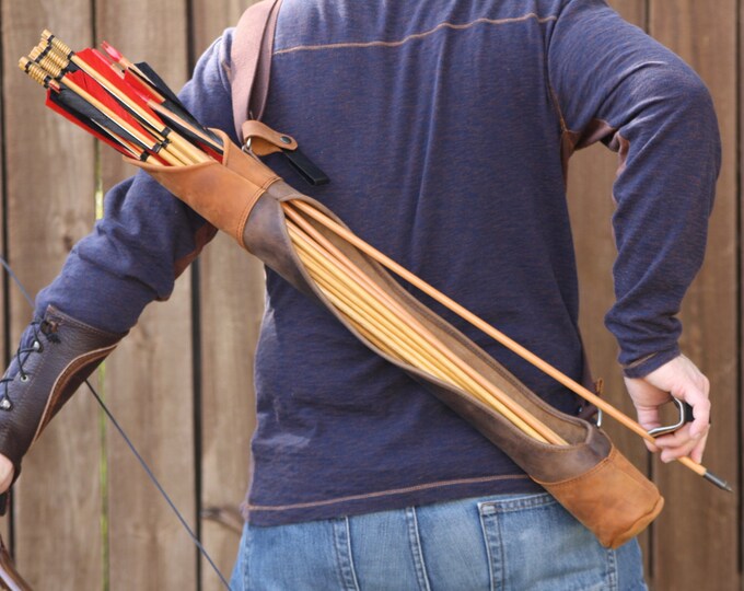 Large Dark Brown Two-tone Leather Quiver - RIGHT Draw Back Quiver With ...