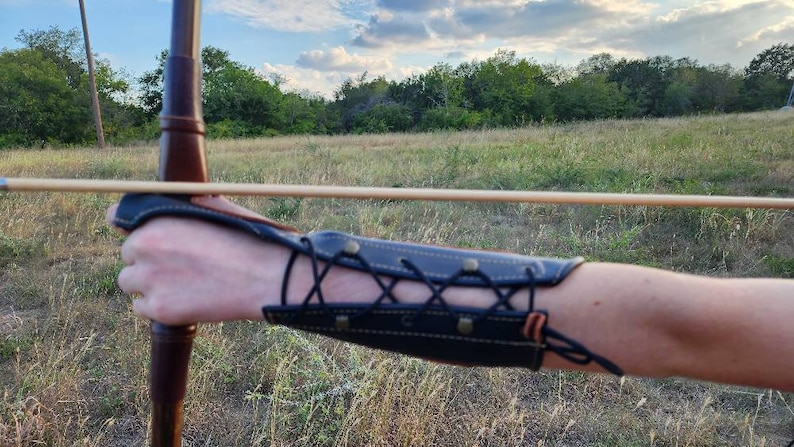 M/LG Black and Burgundy Leather Arm Guard & Bow Hand Shooting - Etsy