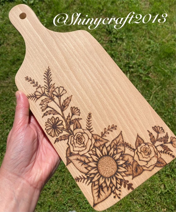 Wooden chopping board with floral design Woodburning | Etsy