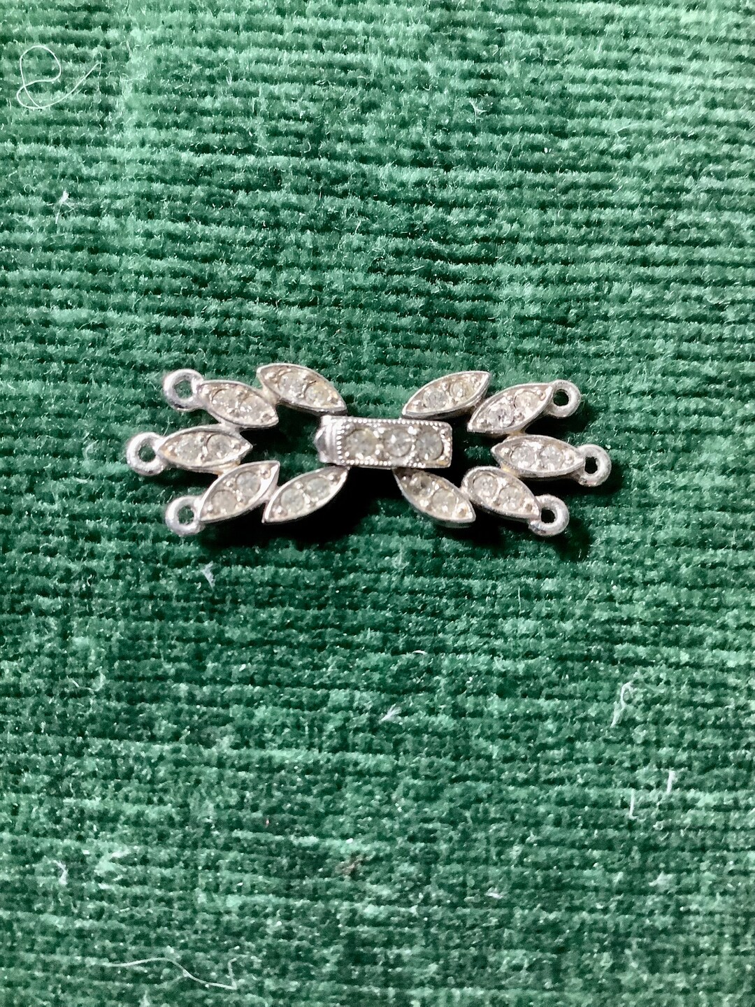 This is the One You Want When You “clutch Your Pearls” . A Very Lovely ...