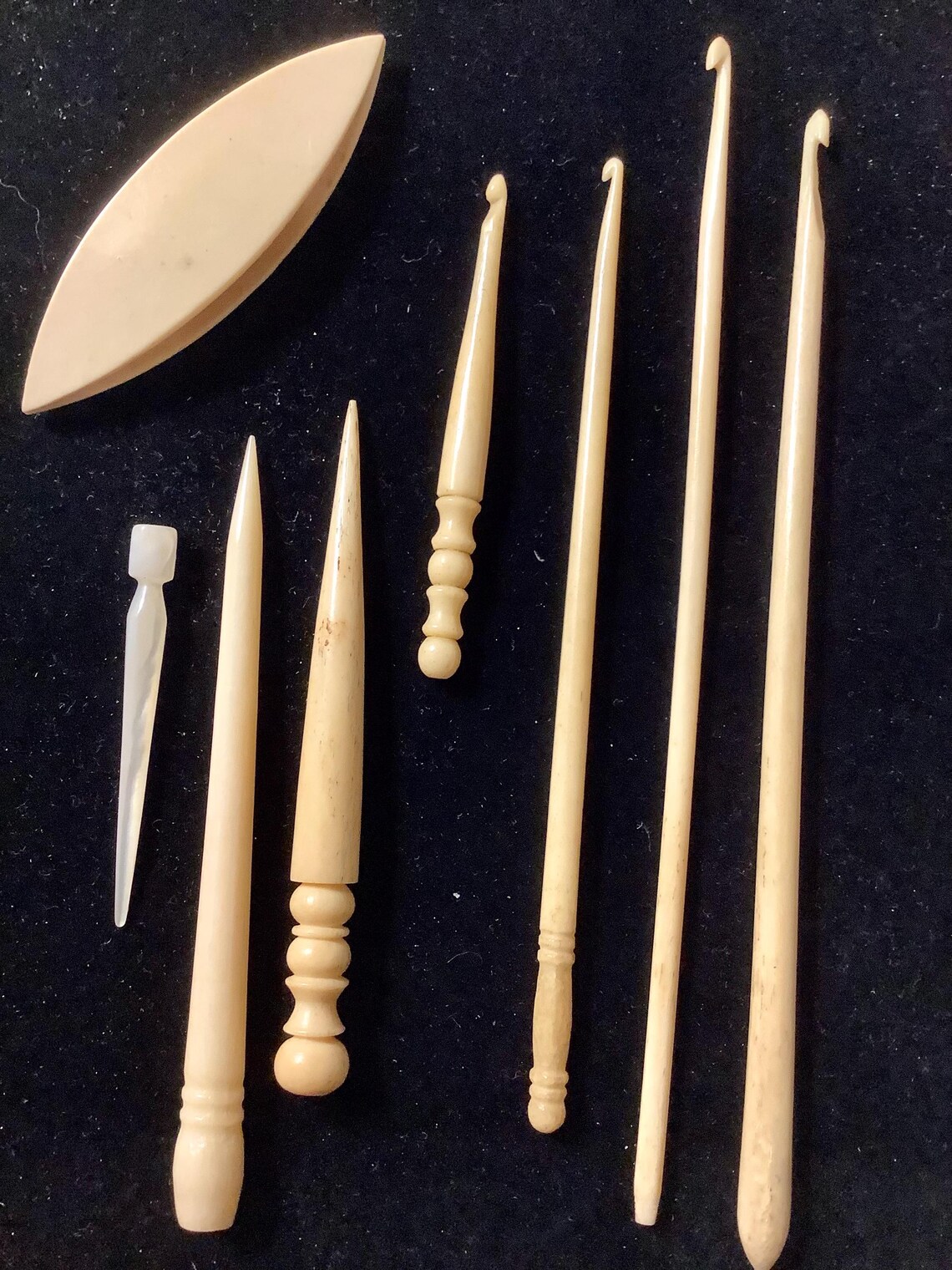 Collection of Wonderful Old Knitting, Sewing, Crochet and Lace Making ...