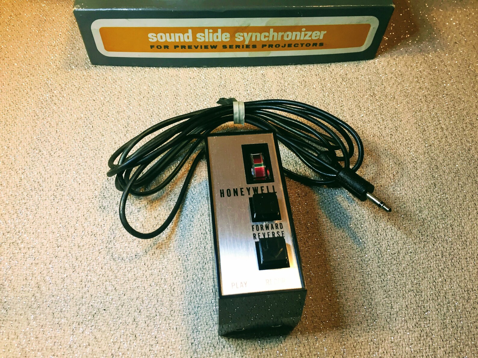 HONEYWELL Sound Slide Synchronizer for Preview Slide Projectors & Most ...