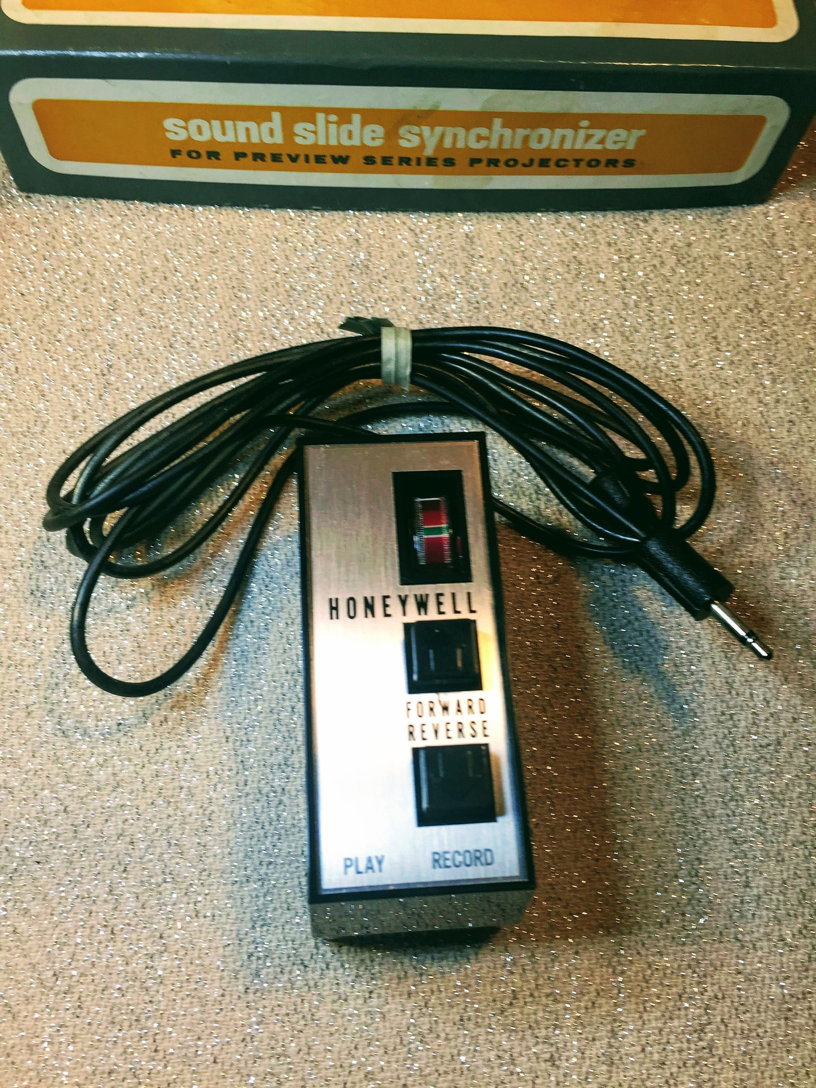 HONEYWELL Sound Slide Synchronizer for Preview Slide Projectors & Most ...
