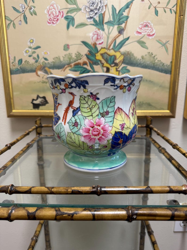 Chinoiserie Chinese Tobacco Leaf Porcelain Cachepot Pedestal Planter ...