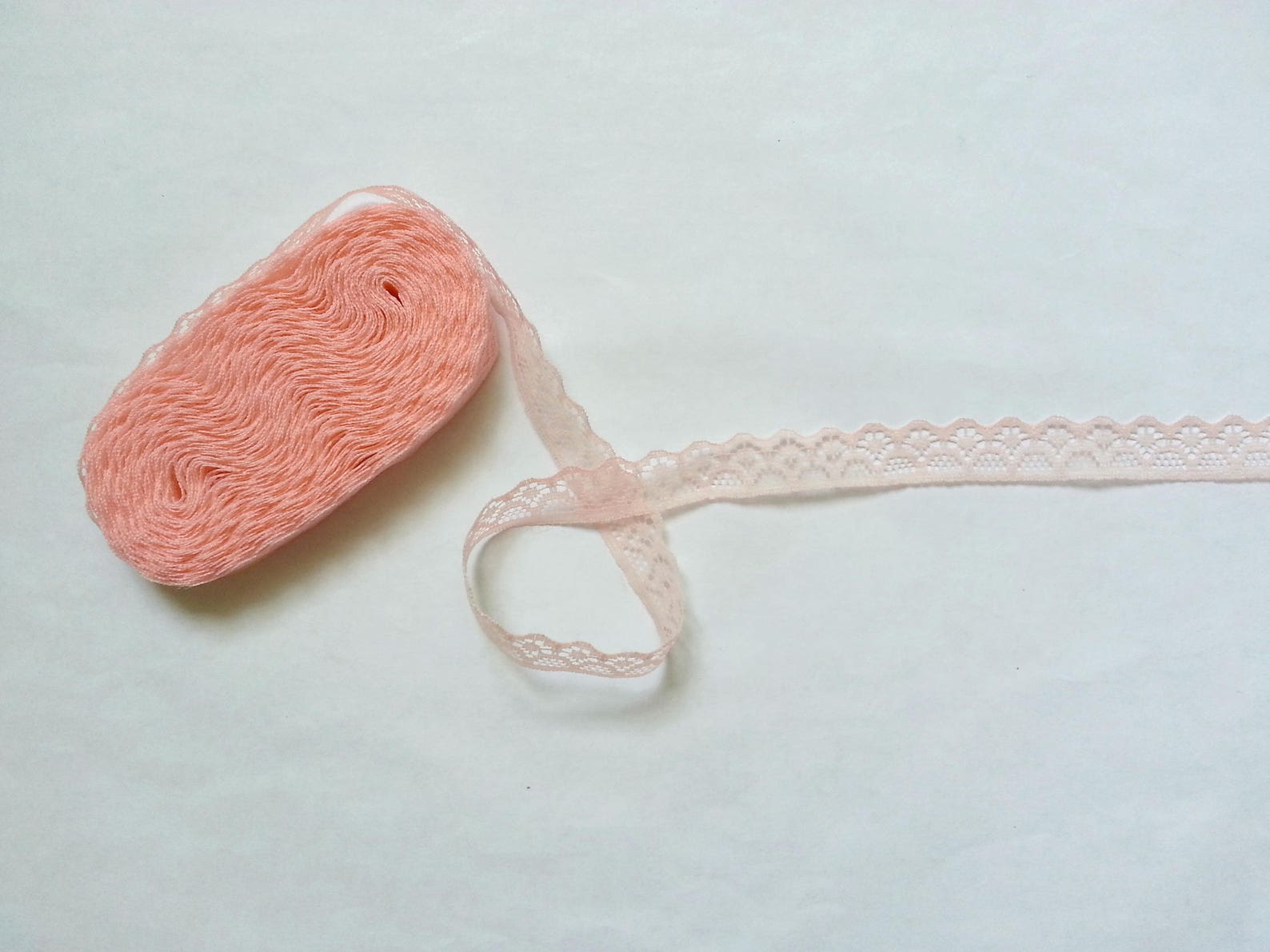 10 Yards of Half Inch Wide Peach Pink Lace Ribbon/ 10 Yards of - Etsy