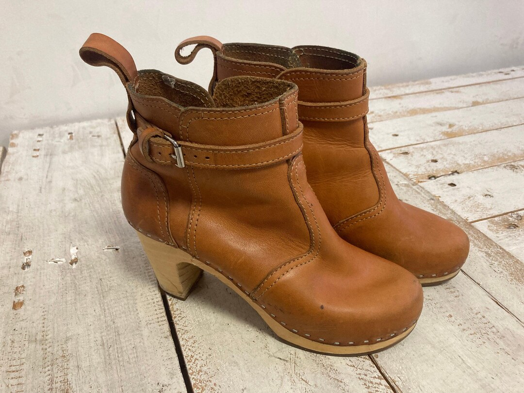 Swedish Hasbeens Toffel Jodhpurs Women Chelsea Boots, Tan Leather Pull ...