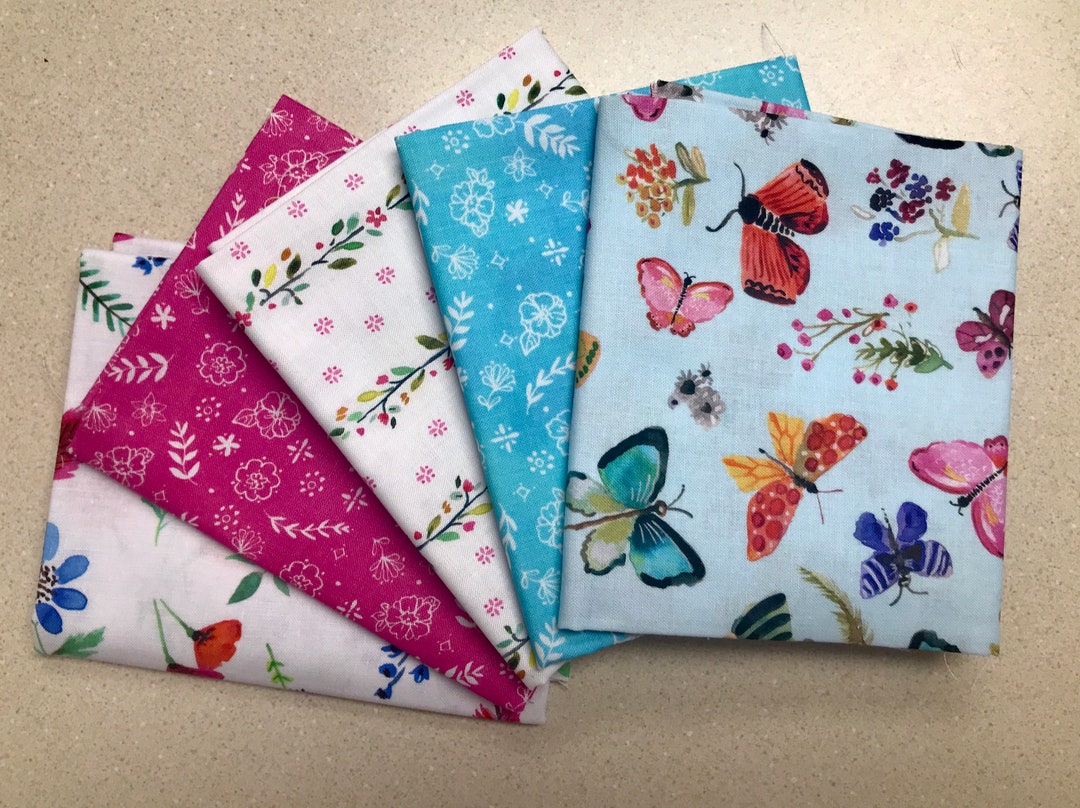 ONE LEFT Butterflies and Flowers Fat Quarter Bundle 5 Fat Quarters - Etsy