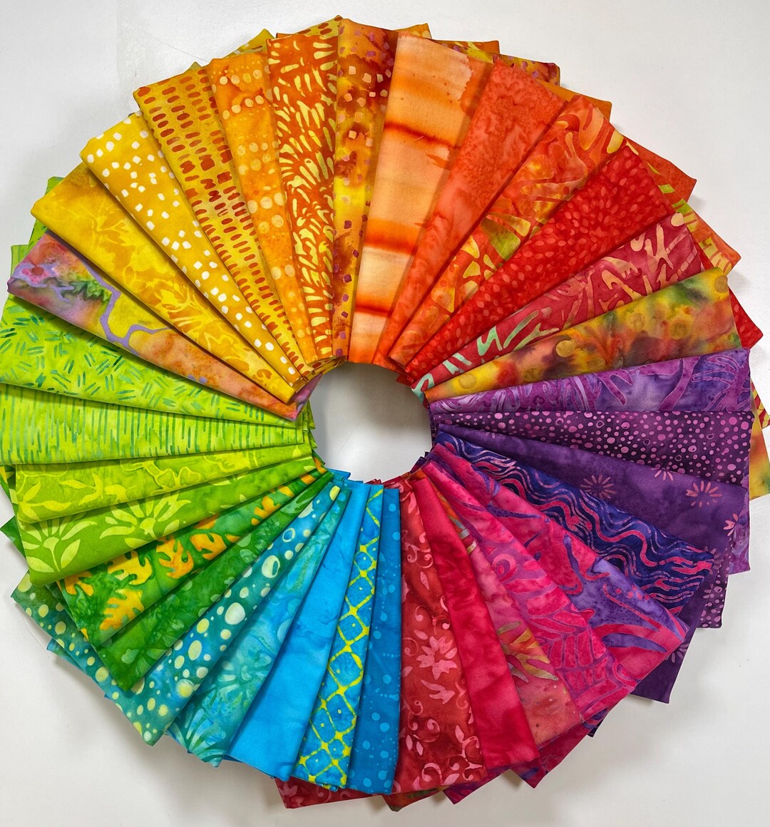BEST SELLER Bright Batik Fat Quarter Bundle 33 Fat Quarters - Etsy