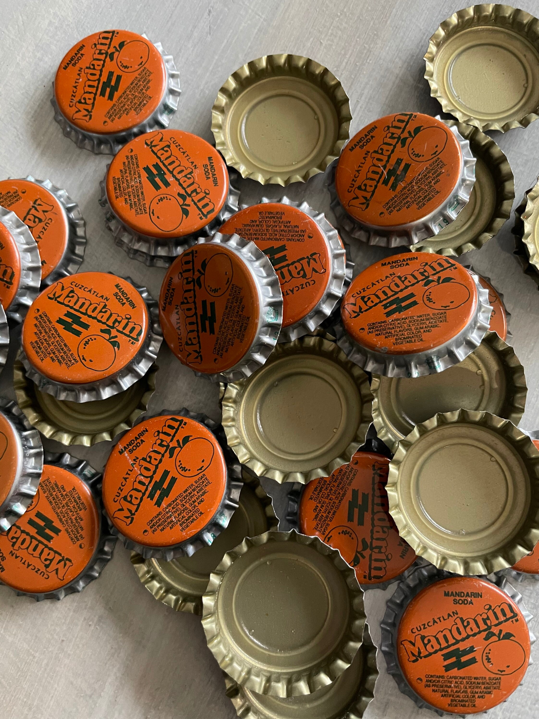 6 Vintage Bottle Caps - Etsy