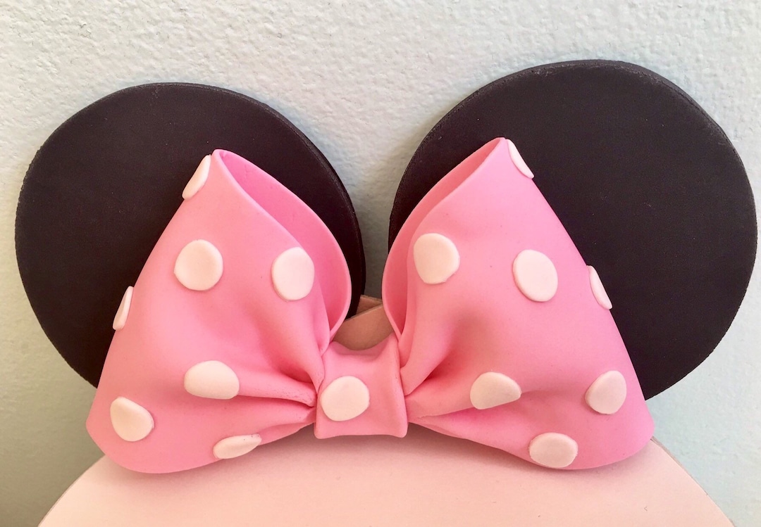 Edible Fondant Minnie Mouse Pink Bow With Polka Dots and Black Ears - Etsy