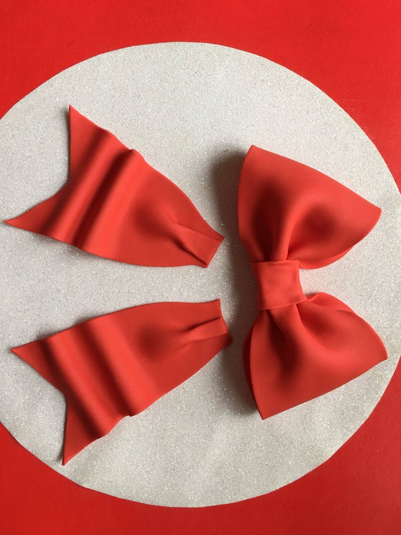 Pink bow gum paste fondant for birthday cake | Etsy