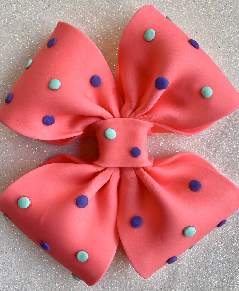 Jojo Siwa Fondant Bow With Dots in Pink or Blue or Green - Etsy