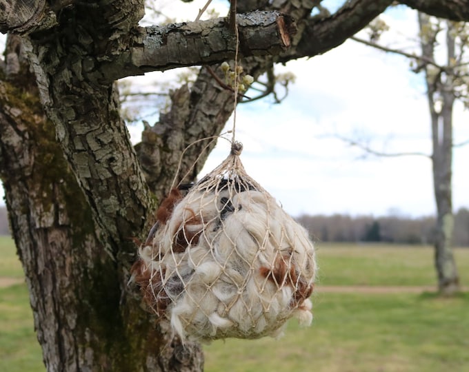 Bird Nesting Ball - Etsy