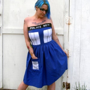 POLICE BOX Pocket Dress Cosplay TARDIS Inspired Doctor Dr Costume Who ...