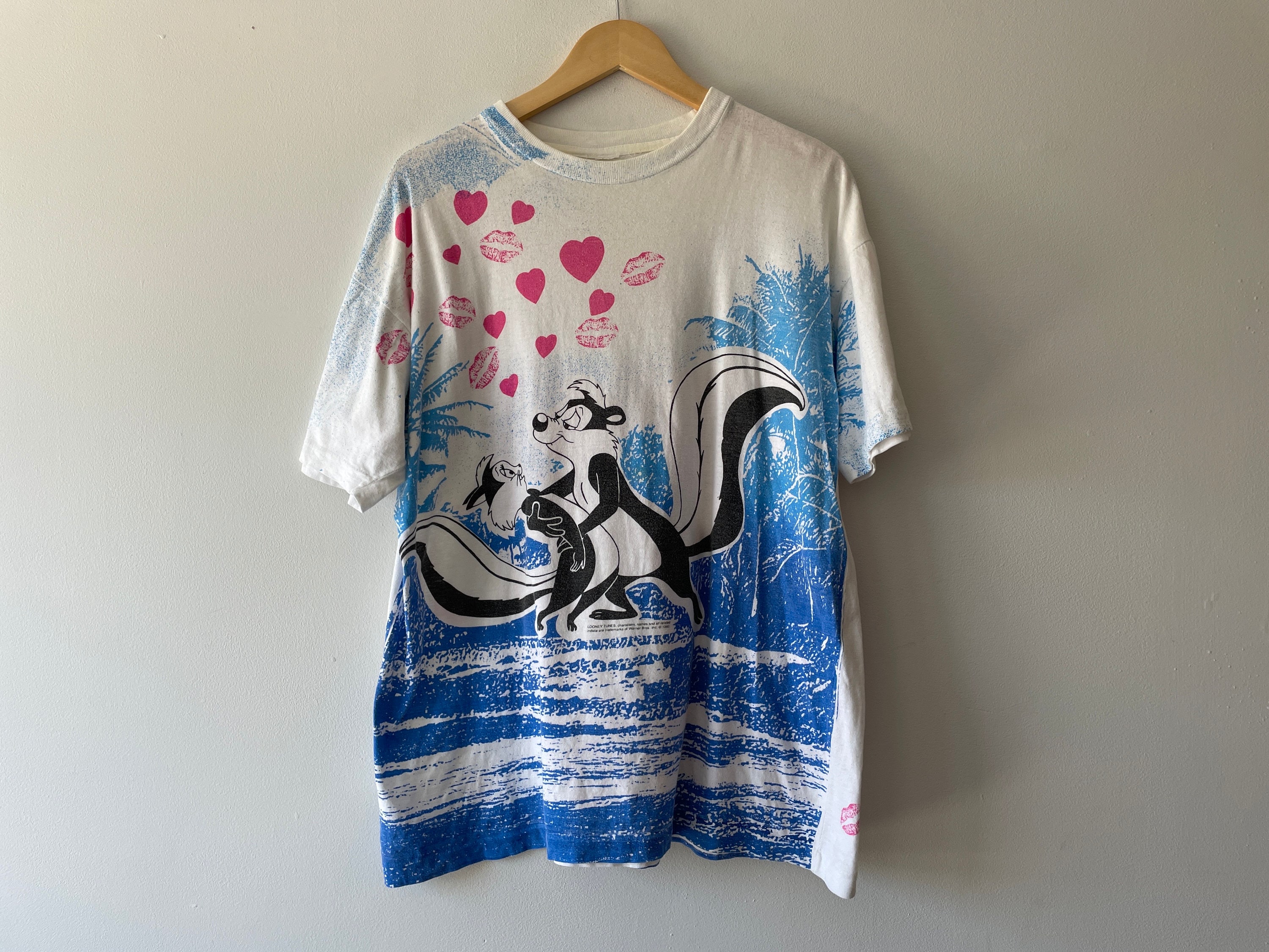 90s Looney Tunes Pepé Le Pew All Over Print T Shirt - Etsy