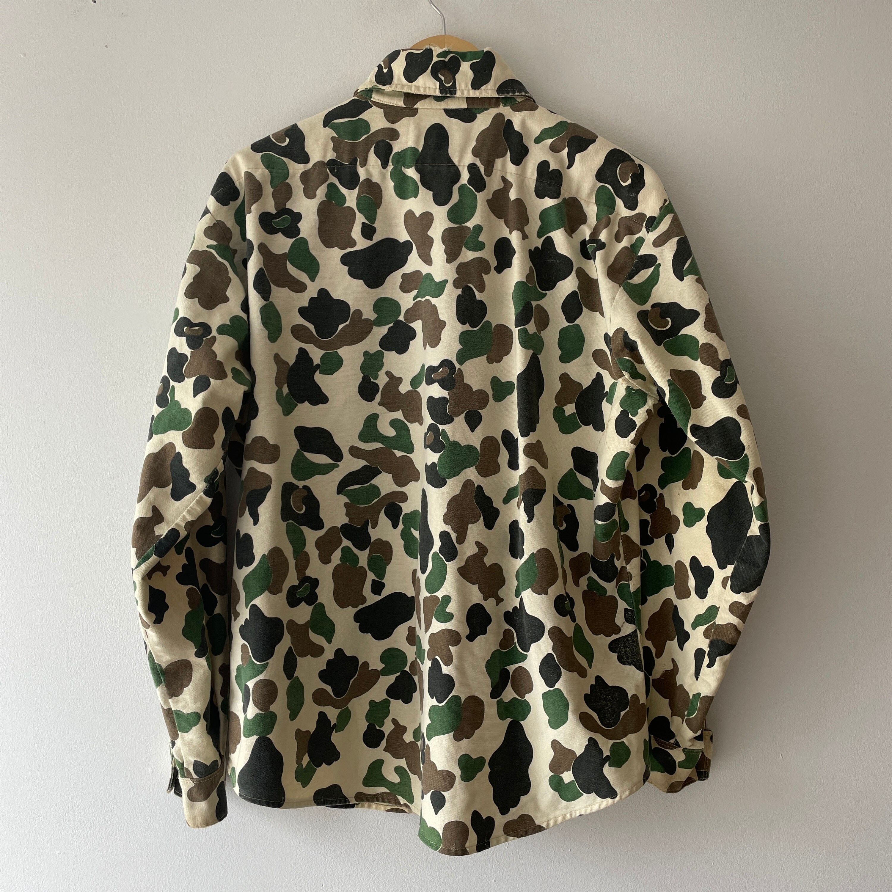 80s Distressed Duck Camo Shirt - Etsy