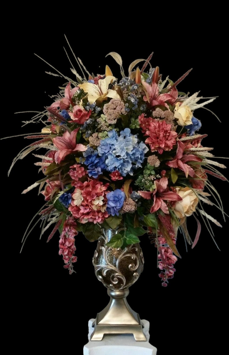 Horizontal Floral Arrangement - Etsy