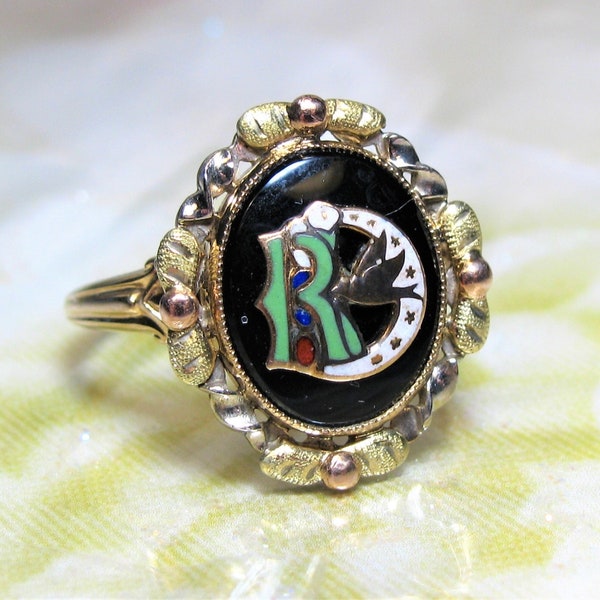 Odd Fellows Ring - Etsy