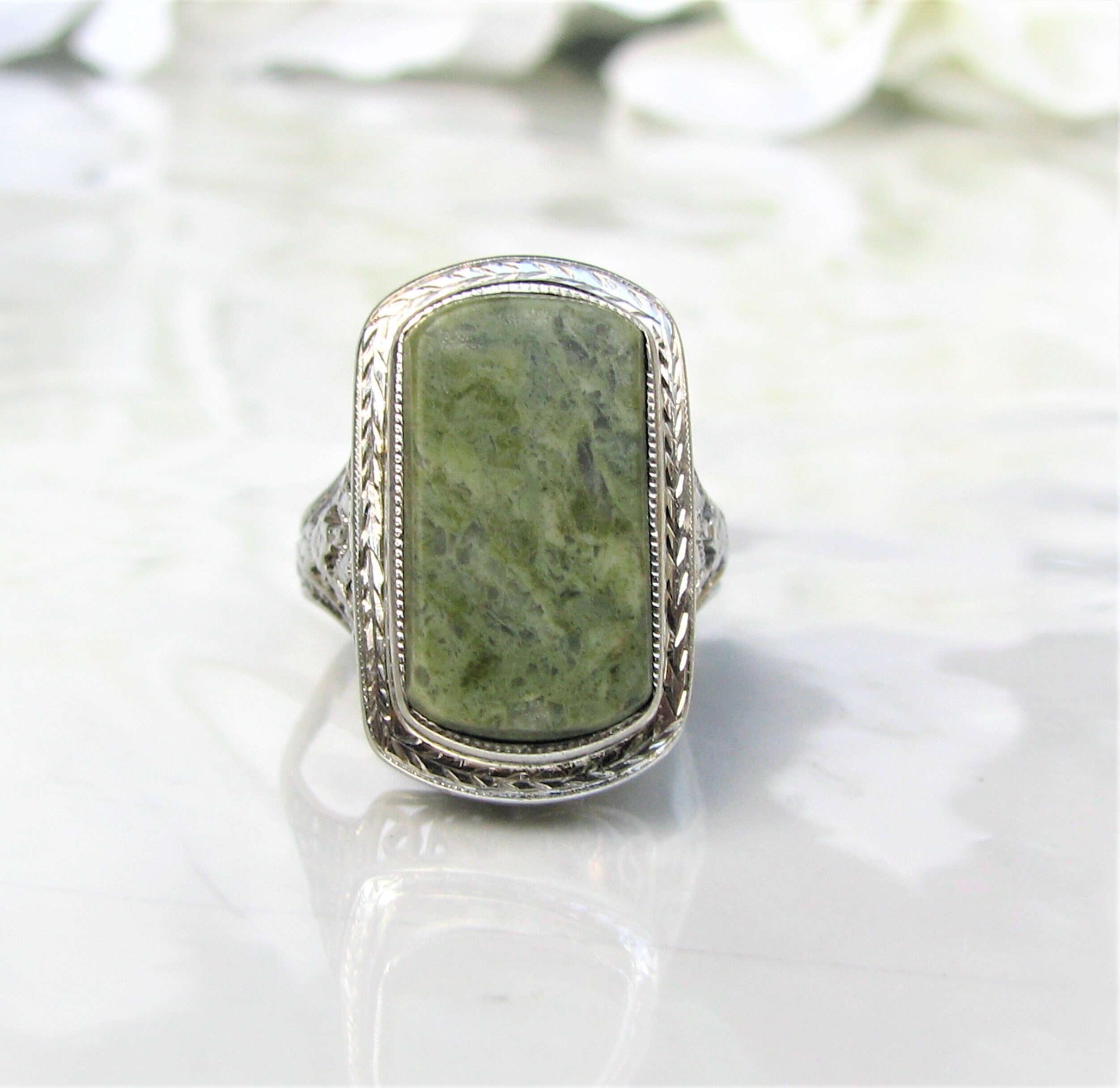 Vintage Emerald Cut Green Agate Ring Unique Alternative Engagement Ring ...
