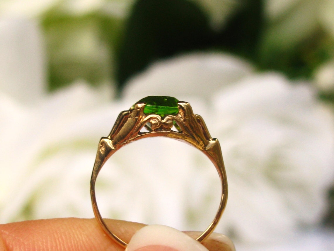 Art Deco Green Glass Ring 10K Yellow Gold Scroll Filigree Ring | Etsy