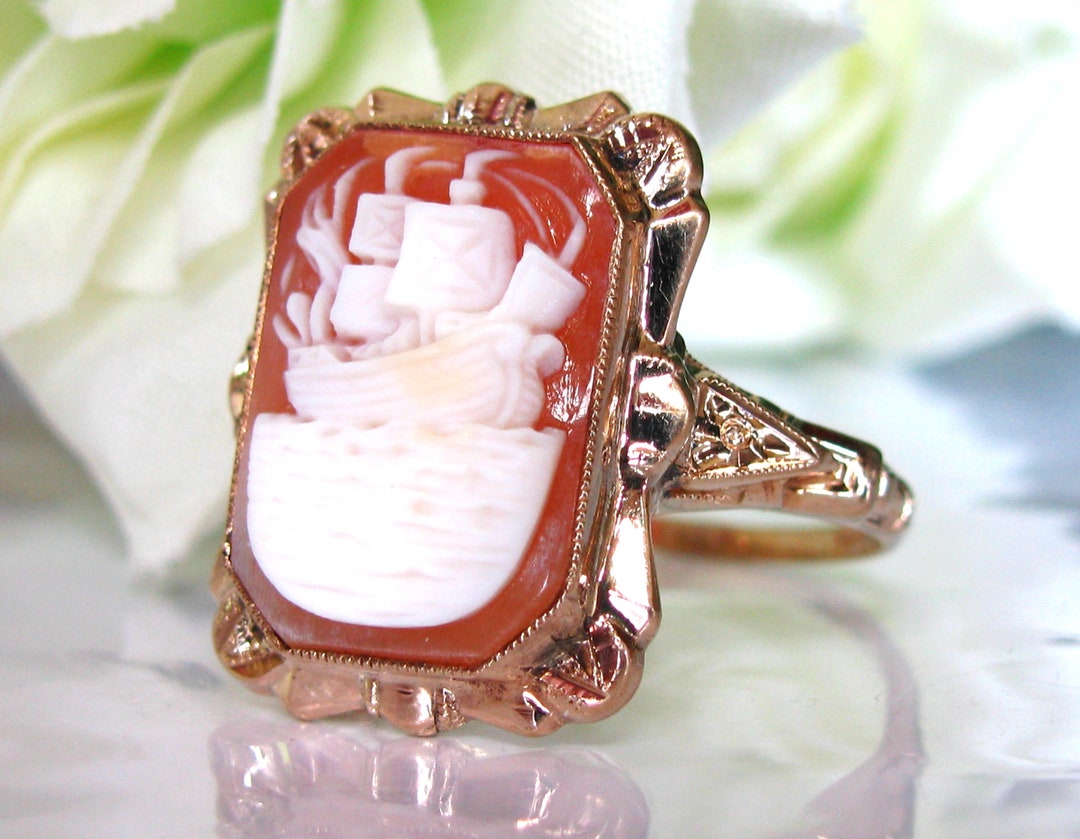 Art Deco Carved Ship Shell Cameo Ring Scalloped Edge 10K Gold Repousse ...