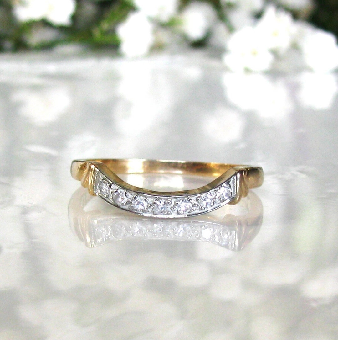 Vintage Curved Diamond Wedding Band 18K-14K Two Tone Gold Petite ...