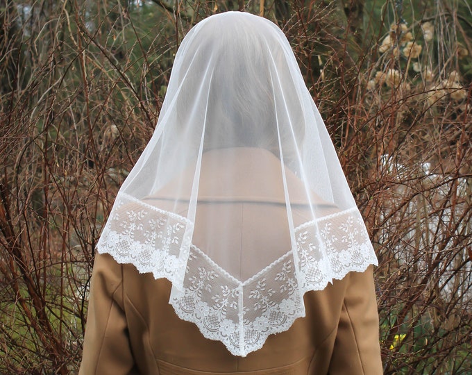 Ivory/White Veils - EvintageVeils