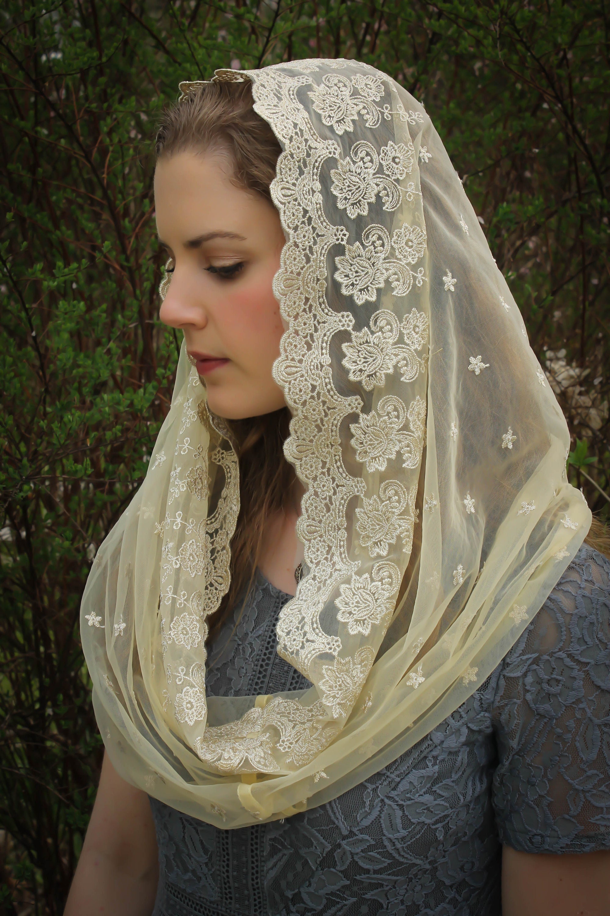 Evintage Veils~ NOT QUITE PERFECT Infinity Veil Golden Our Lady of the ...