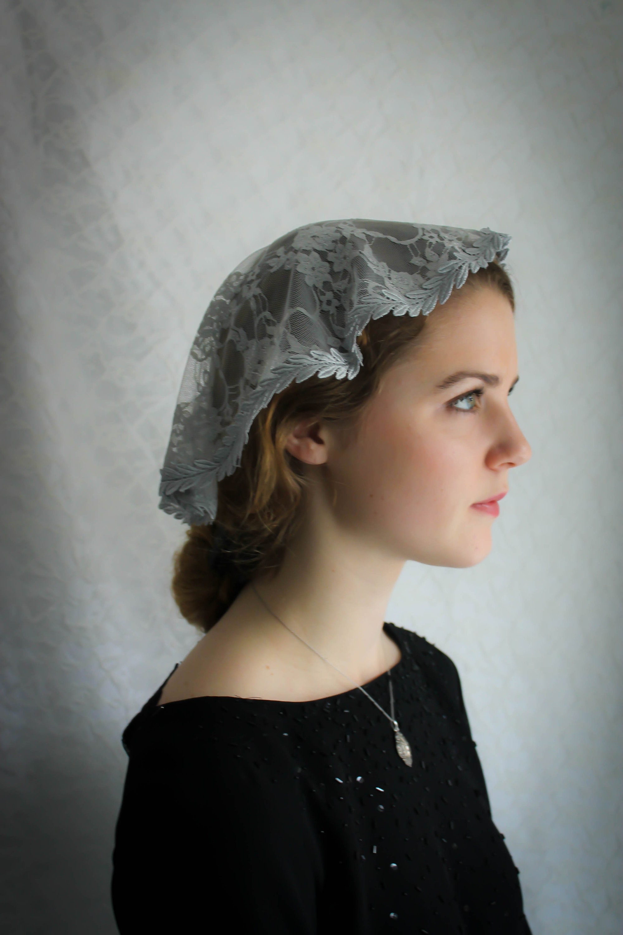 Evintage Veils~READY TO SHIP Princess Style Frost Gray Laurel Leaf ...