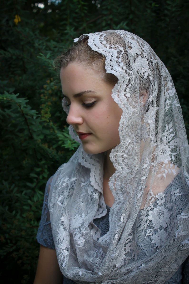Evintage Veils~ready TO SHIP Chantilly Lace Infinity Veil Seven Colors ...
